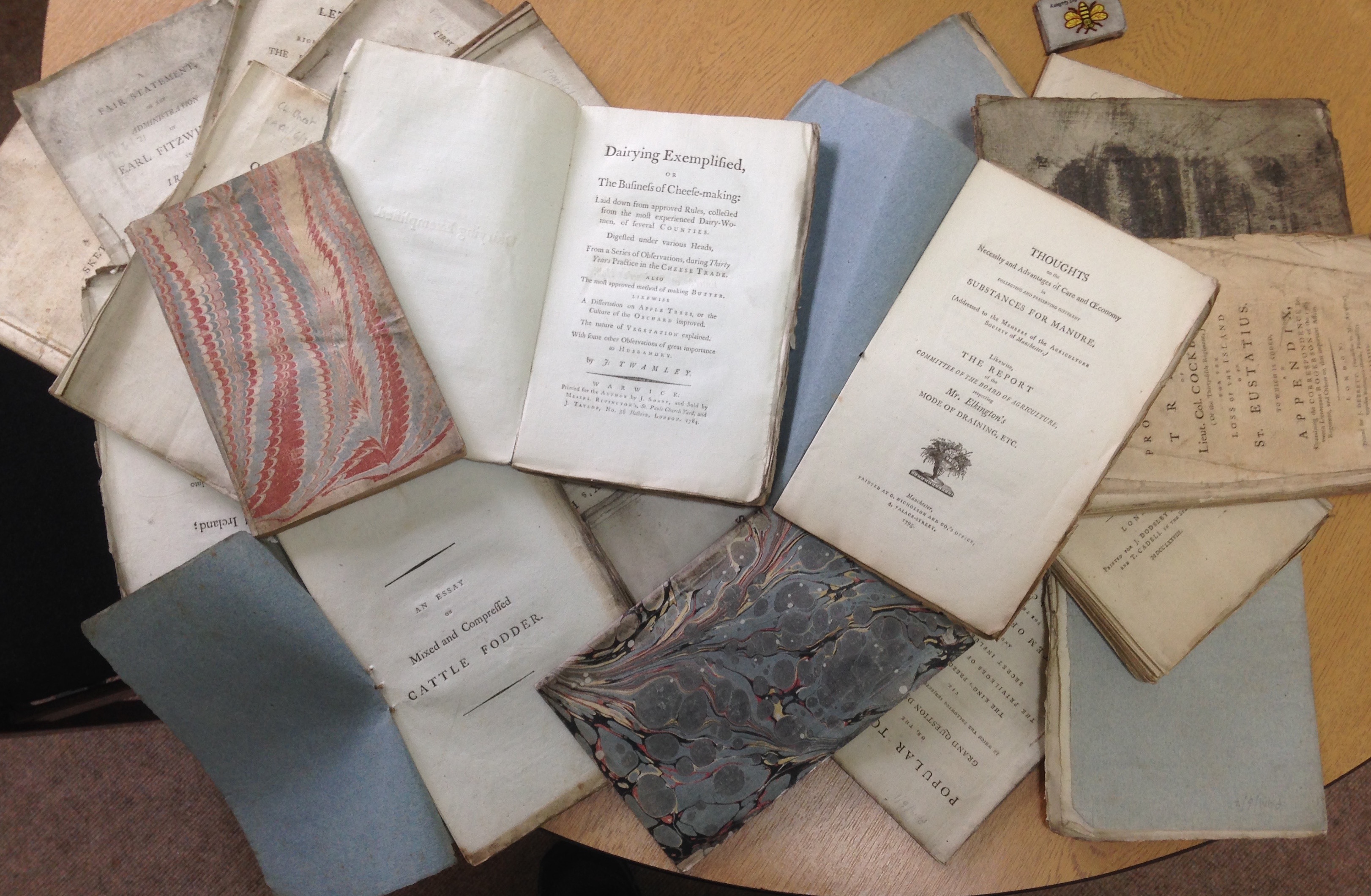 | Pinakes Rare Book Consultantcy